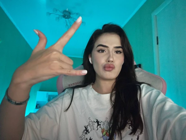 Тест-турнир лучший клип mabelend